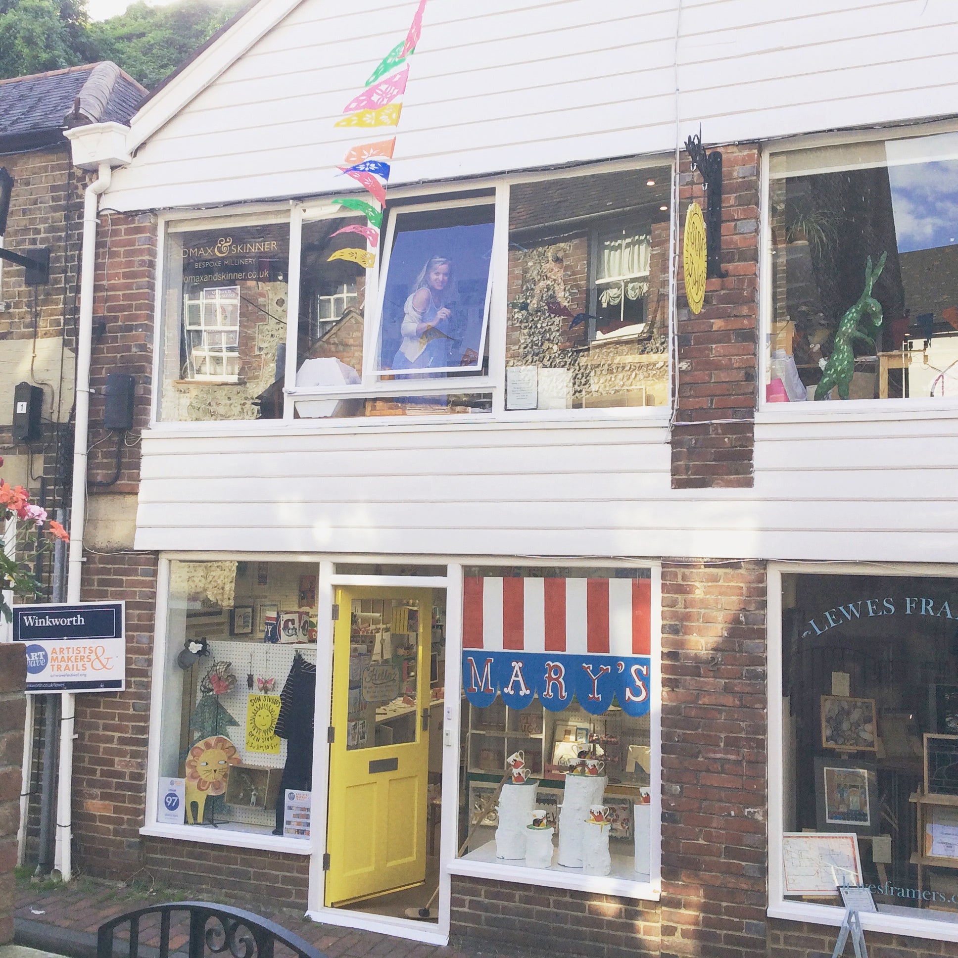 Contact – Mary Fellows